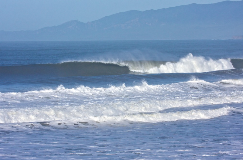 Surfing Sands Beach, Isla Vista (Goleta) | Santa Barbara Surf Spots